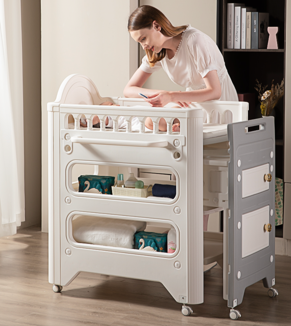 Nursing Table – Allomama Brunei